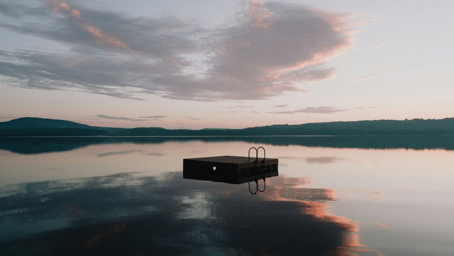 The 4 Best Swim Platforms for Inland Lakes