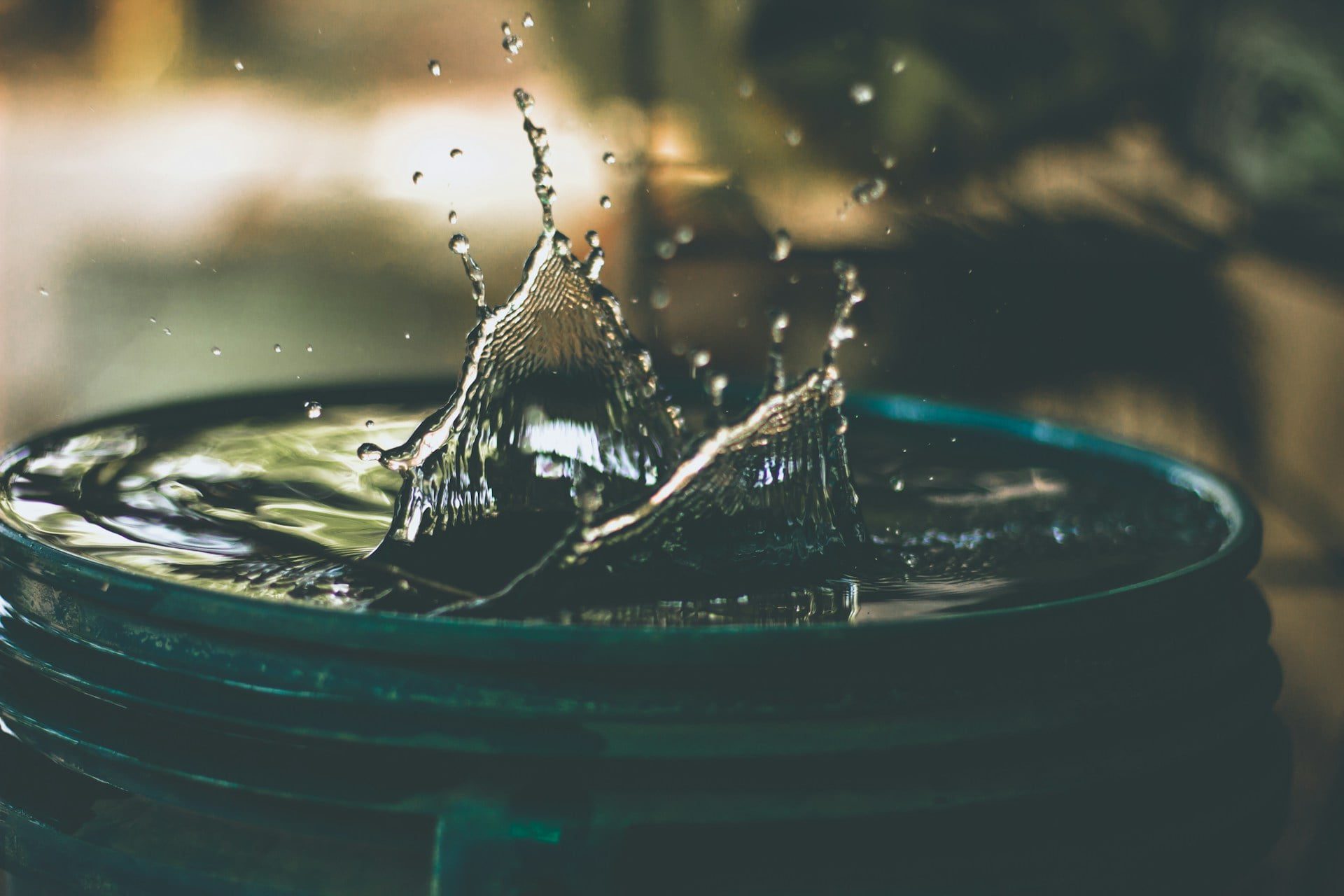 Cabin Water Systems - 6 Simple Options For Off-Grid Living