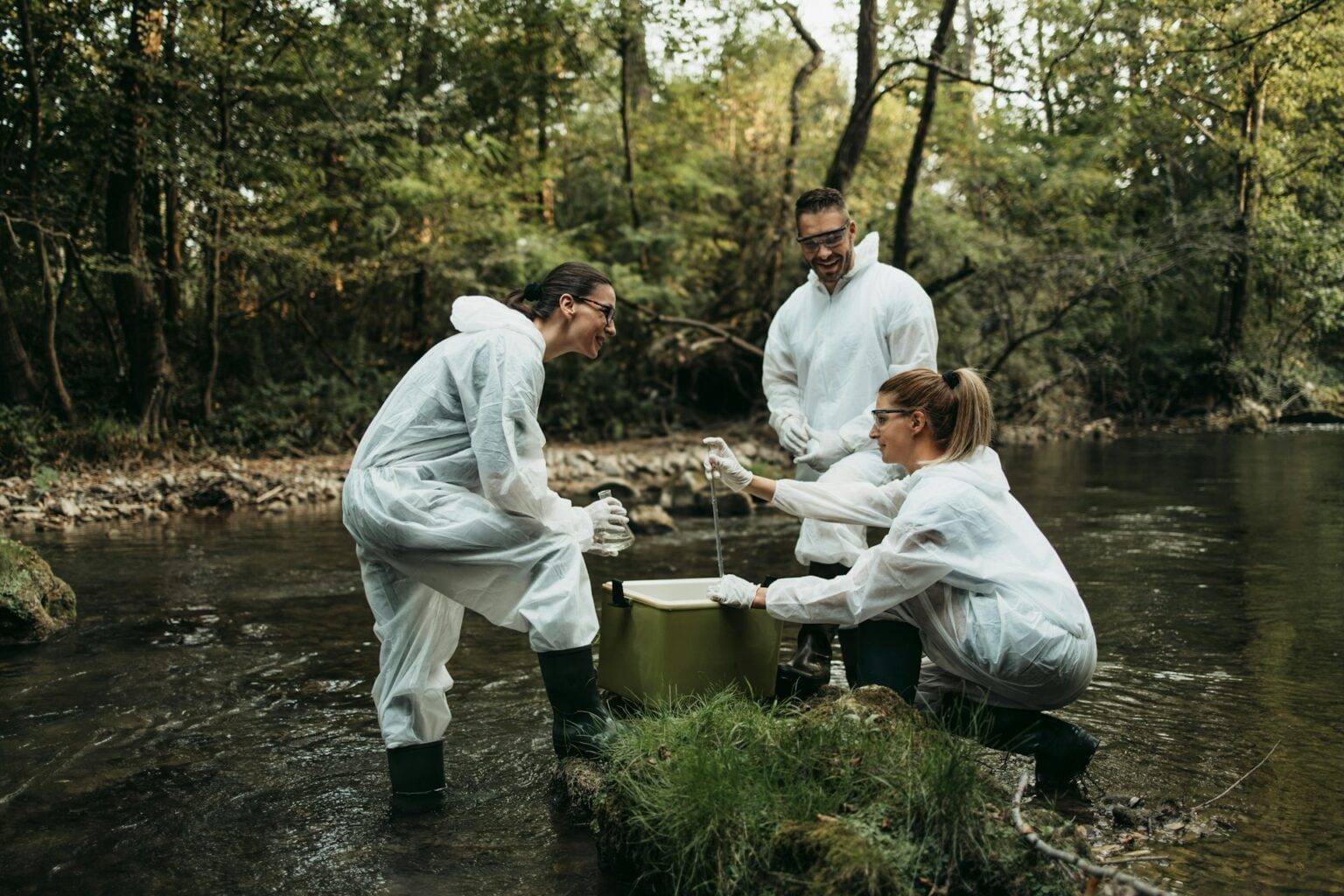 Cabin Water Systems - 6 Simple Options For Off-Grid Living