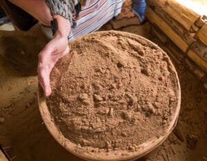 What Is Log Cabin Chinking - A Recipe Using Traditional Materials ...